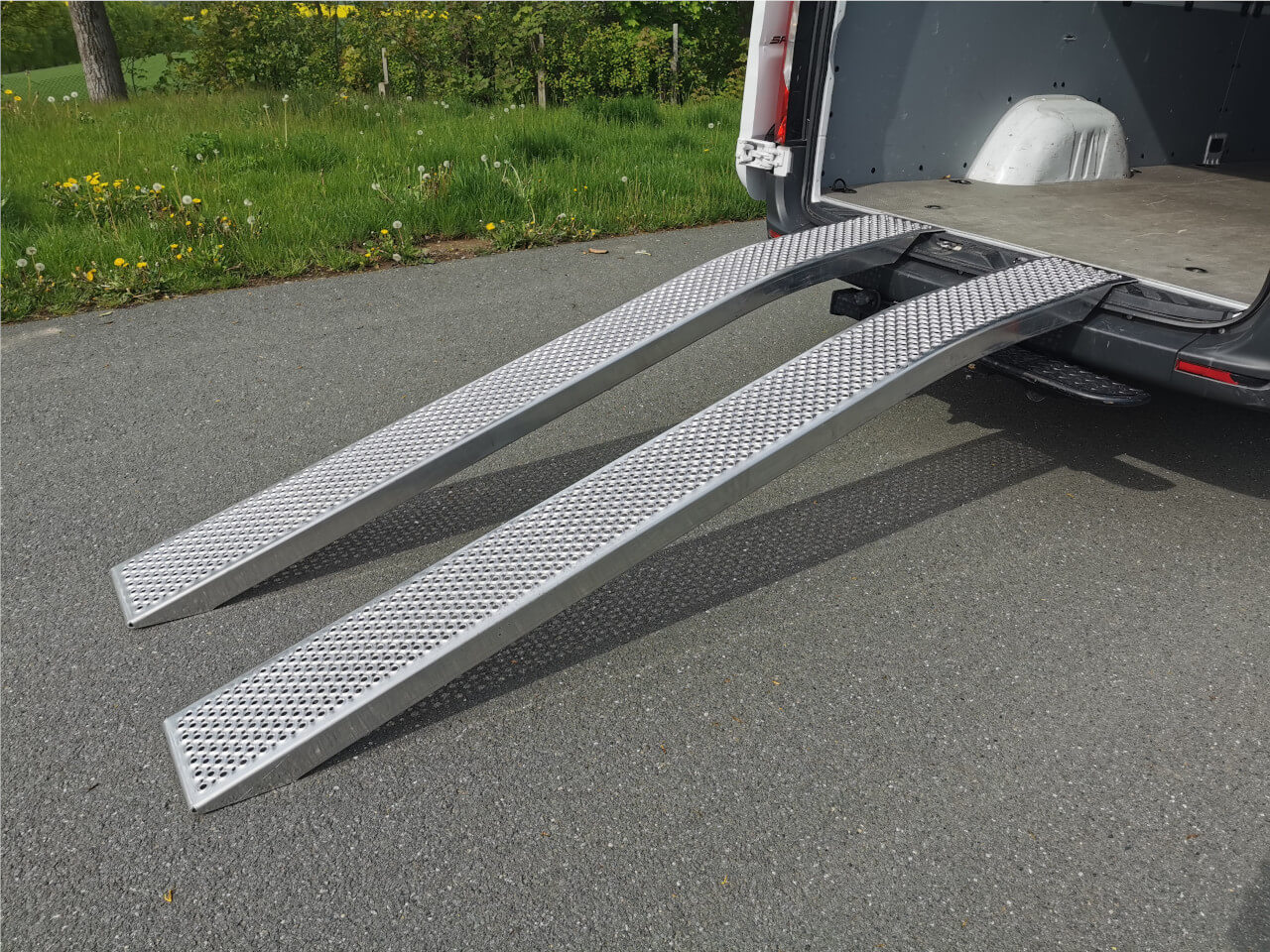 Auffahrrampen Online Shop 🛒 Rampen bis 10.000 kg