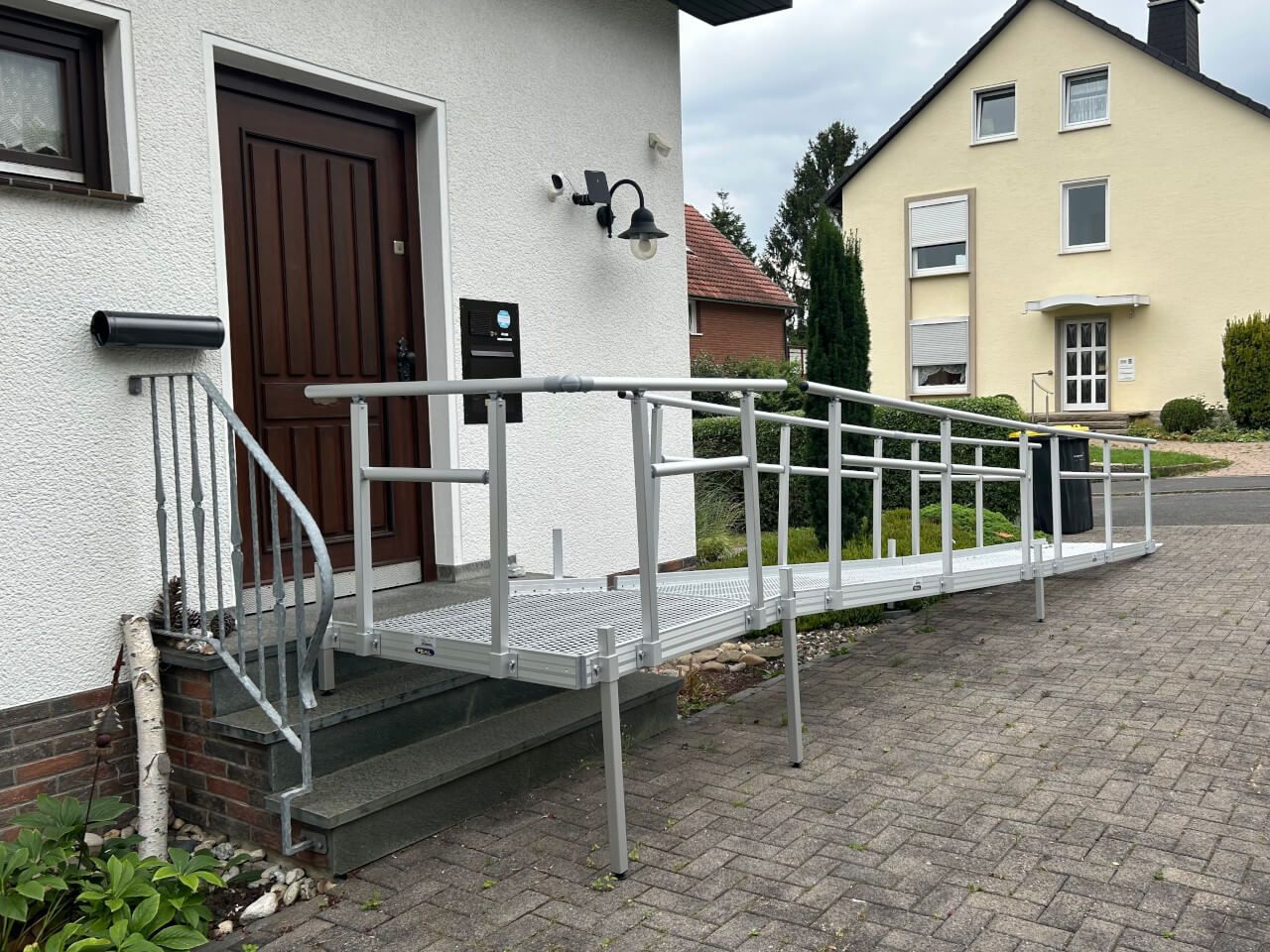 Hauseingang Mit Rampe Gestalten