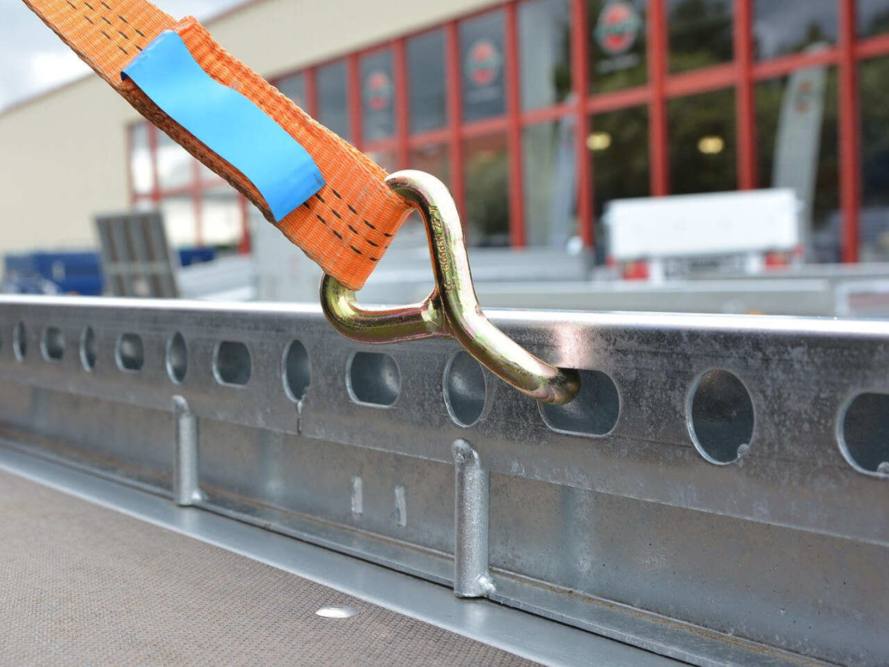 Plattformanhänger Carrier XL SHA O2 27-30-18.2 (STEMA)